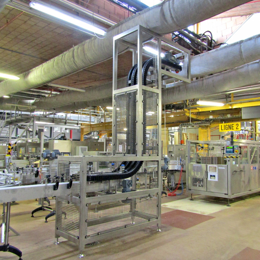 Elevators - Product flow handling systems - CIAM Pack SARL