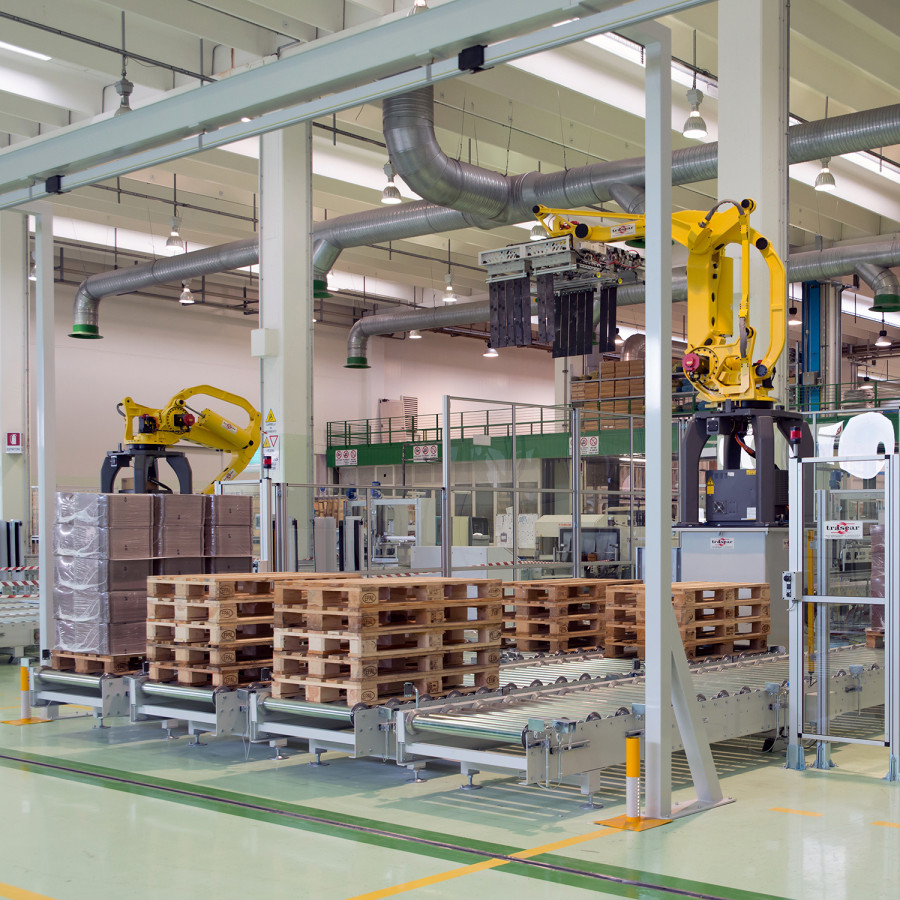 Palletizers - End of line packaging machines and robotic palletizers ...
